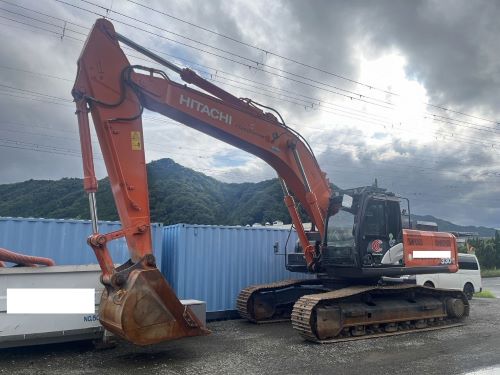 Hitachi ZX330LC-6, Sản xuất 2017 sử dụng 3773 giờ mới cóng