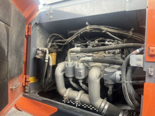 Hitachi ZX330LC-6, Sản xuất 2017 sử dụng 3773 giờ mới cóng